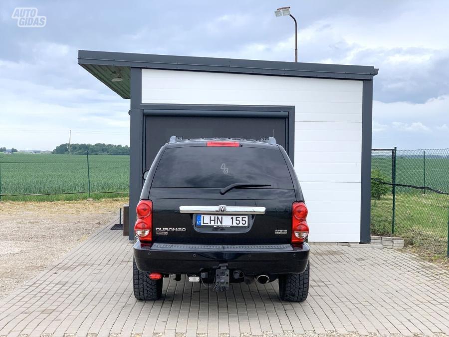 Black Dodge Durango 2007 in Kaunas, with an engine capacity of 5.70 L and mileage of 308 thousand km for 7999 €, photo 8 on AUTOMOTO.COM.LV