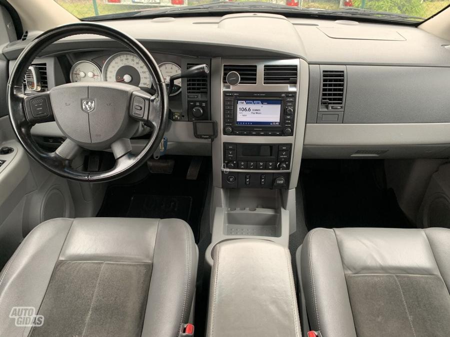 Black Dodge Durango 2007 in Kaunas, with an engine capacity of 5.70 L and mileage of 308 thousand km for 7999 €, photo 12 on AUTOMOTO.COM.LV