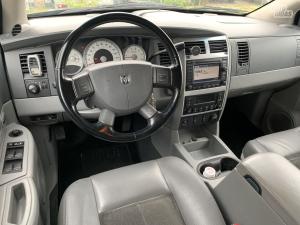 Black Dodge Durango 2007 in Kaunas, with an engine capacity of 5.70 L and mileage of 308 thousand km for 7999 €, photo 14 on AUTOMOTO.COM.LV
