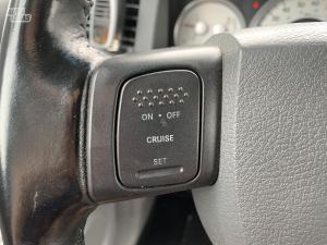 Black Dodge Durango 2007 in Kaunas, with an engine capacity of 5.70 L and mileage of 308 thousand km for 7999 €, photo 22 on AUTOMOTO.COM.LV