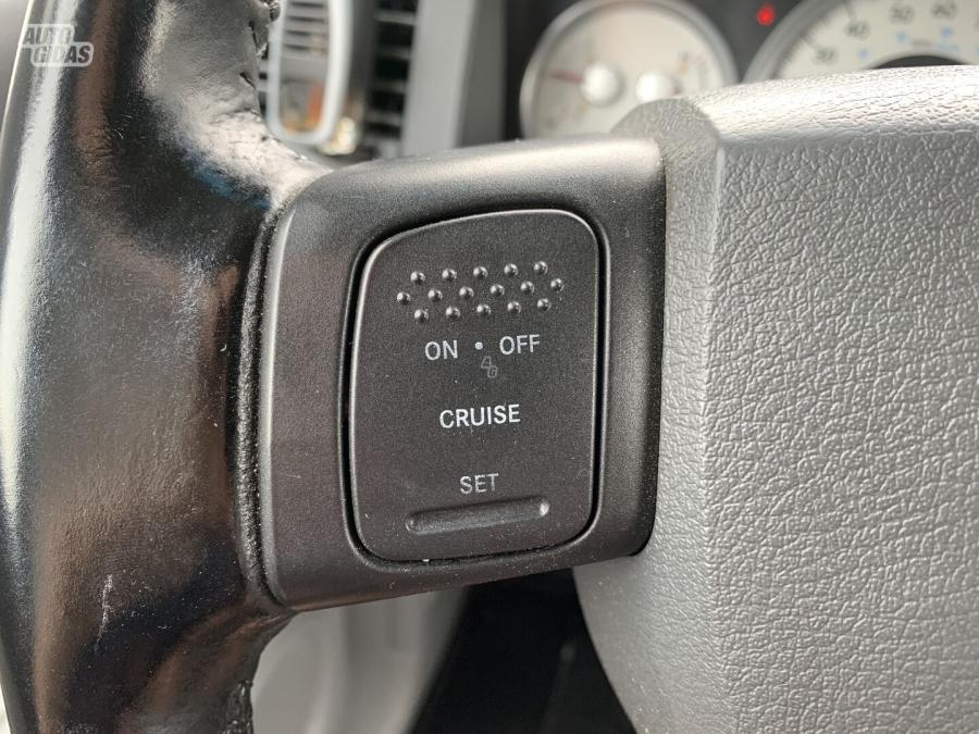 Black Dodge Durango 2007 in Kaunas, with an engine capacity of 5.70 L and mileage of 308 thousand km for 7999 €, photo 22 on AUTOMOTO.COM.LV
