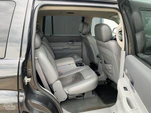 Black Dodge Durango 2007 in Kaunas, with an engine capacity of 5.70 L and mileage of 308 thousand km for 7999 €, photo 28 on AUTOMOTO.COM.LV