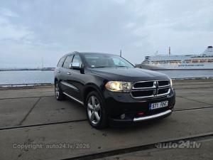 Melns Dodge Durango 2013 Tallina, ar dzinēja tilpumu 5.70 L un nobraukumu 0 tūkst. km par 15000 €, foto  vietnē AUTOMOTO.COM.LV