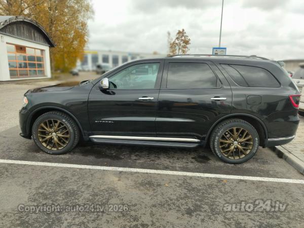Black Dodge Durango 2013 in Tallinn, with an engine capacity of 3.60 L and mileage of 265 thousand km for 17500 €, photo 4 on AUTOMOTO.COM.LV
