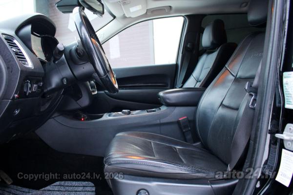 Black Dodge Durango 2014 in Tallinn, with an engine capacity of 3.60 L and mileage of 292 thousand km for 19500 €, photo 7 on AUTOMOTO.COM.LV