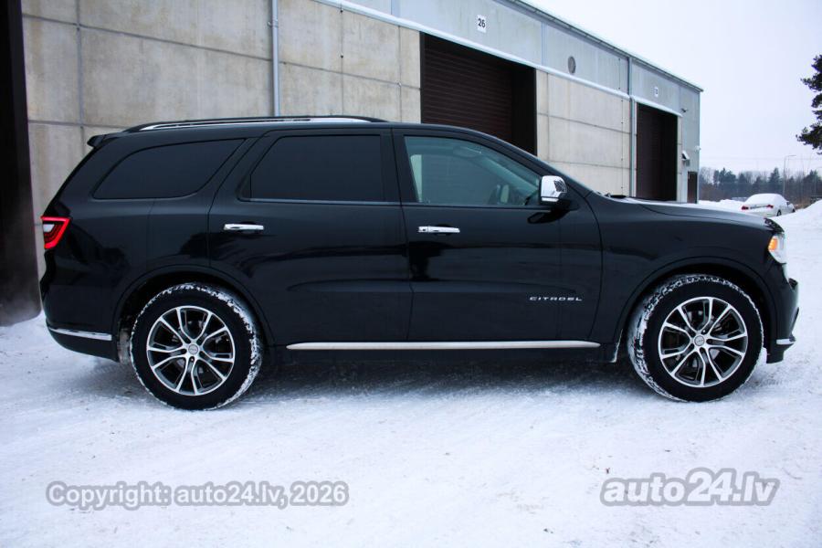 Melns Dodge Durango 2014 Tallina, ar dzinēja tilpumu 3.60 L un nobraukumu 292 tūkst. km par 19500 €, foto 12 vietnē AUTOMOTO.COM.LV