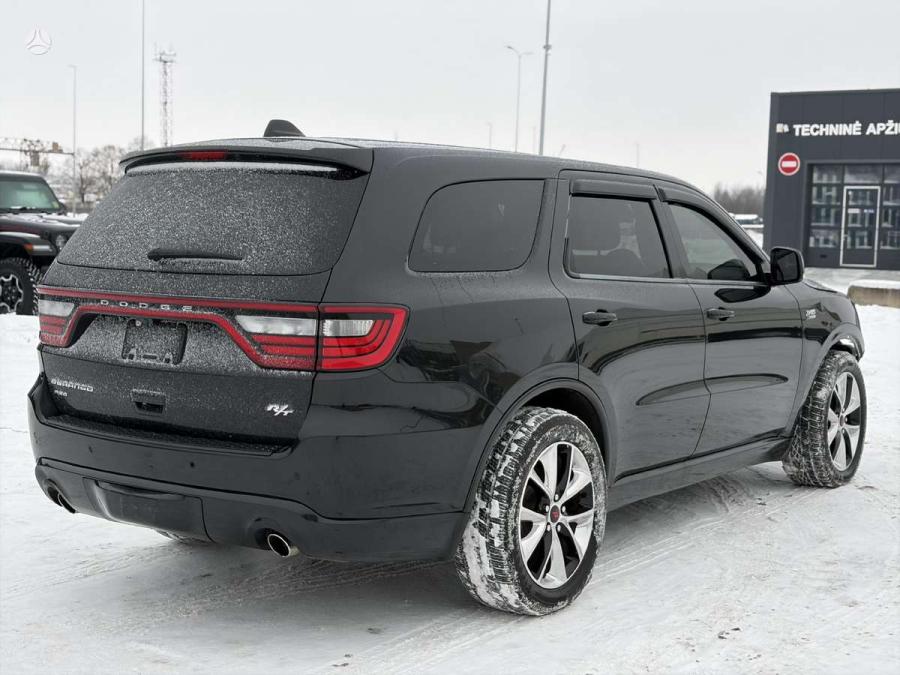 Melns Dodge Durango 2014 Šauļi, ar dzinēja tilpumu 5.65 L un nobraukumu 170 tūkst. km par 9900 €, foto 4 vietnē AUTOMOTO.COM.LV