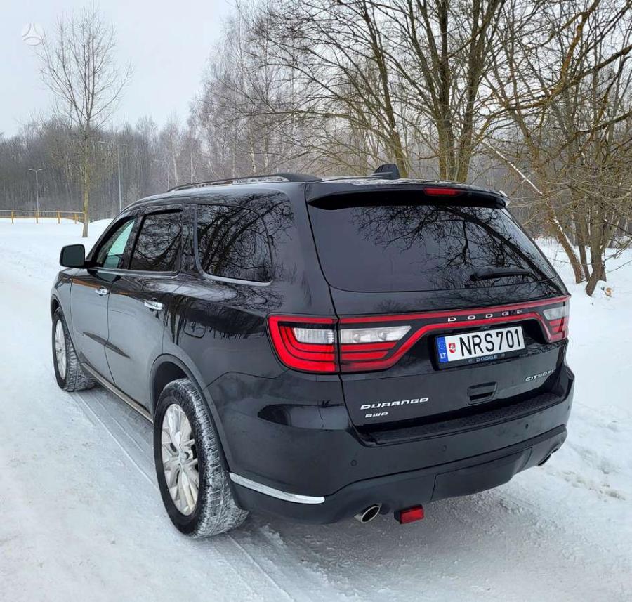 Black Dodge Durango 2014 in Siauliai, with an engine capacity of 3.60 L and mileage of 290 thousand km for 13900 €, photo 16 on AUTOMOTO.COM.LV