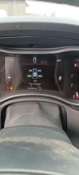 Black Dodge Durango 2014 in Silale, with an engine capacity of 3.60 L and mileage of 202 thousand km for 13000 €, photo 8 on AUTOMOTO.COM.LV