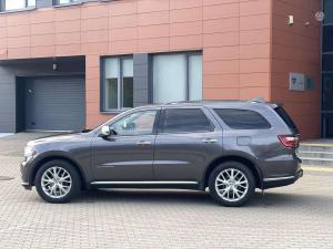Black Dodge Durango 2014 in Silale, with an engine capacity of 5.65 L and mileage of 198 thousand km for 14200 €, photo 8 on AUTOMOTO.COM.LV