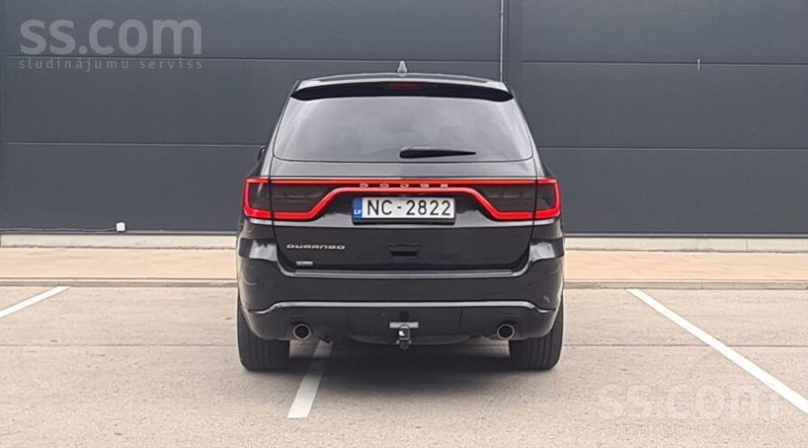 Black Dodge Durango 2014 in Riga, with an engine capacity of 3.60 L and mileage of 280 thousand km for 16000 €, photo 7 on AUTOMOTO.COM.LV
