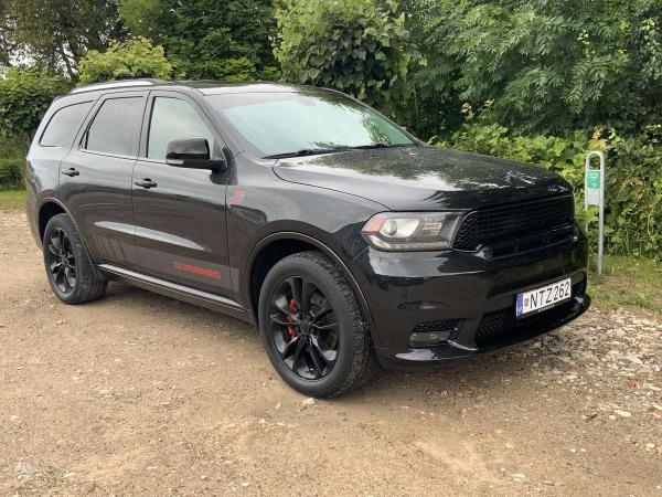 Black Dodge Durango 2014 in Klaipeda, with an engine capacity of 3.60 L and mileage of 262 thousand km for 13500 €, photo 1 on AUTOMOTO.COM.LV