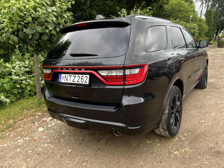 Black Dodge Durango 2014 in Klaipeda, with an engine capacity of 3.60 L and mileage of 262 thousand km for 13500 €, photo 6 on AUTOMOTO.COM.LV