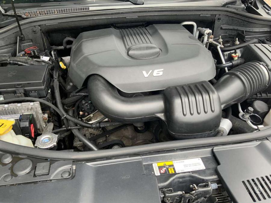 Black Dodge Durango 2014 in Klaipeda, with an engine capacity of 3.60 L and mileage of 262 thousand km for 13500 €, photo 20 on AUTOMOTO.COM.LV