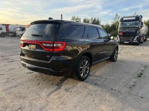 Black Dodge Durango 2014 in Siauliai, with an engine capacity of 5.65 L and mileage of 237 thousand km for 9200 €, photo 4 on AUTOMOTO.COM.LV