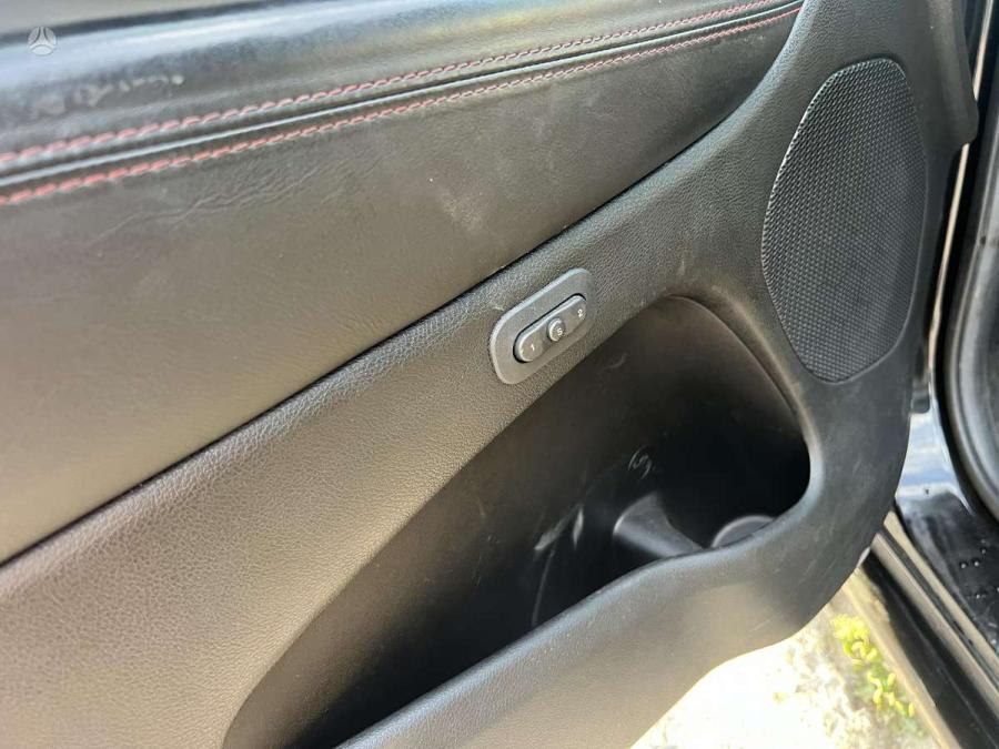 Black Dodge Durango 2014 in Siauliai, with an engine capacity of 5.65 L and mileage of 237 thousand km for 9200 €, photo 11 on AUTOMOTO.COM.LV