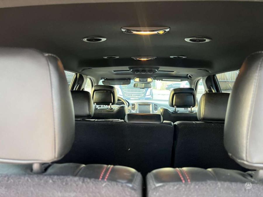 Black Dodge Durango 2014 in Siauliai, with an engine capacity of 5.65 L and mileage of 237 thousand km for 9200 €, photo 16 on AUTOMOTO.COM.LV