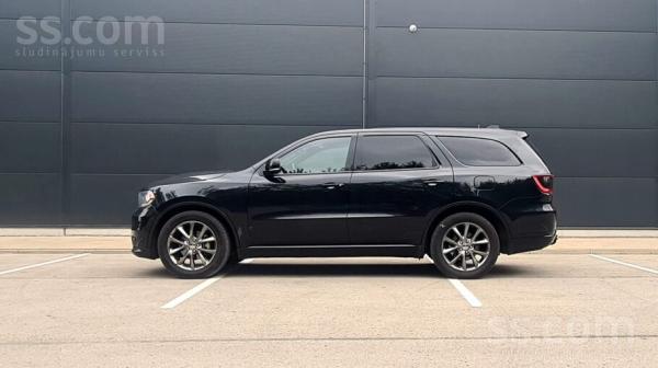 Melns Dodge Durango 2014 Rīga, ar dzinēja tilpumu 3.60 L un nobraukumu 280 tūkst. km par 15000 €, foto 2 vietnē AUTOMOTO.COM.LV