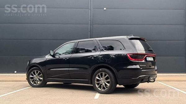 Melns Dodge Durango 2014 Rīga, ar dzinēja tilpumu 3.60 L un nobraukumu 280 tūkst. km par 15000 €, foto 3 vietnē AUTOMOTO.COM.LV
