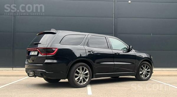Melns Dodge Durango 2014 Rīga, ar dzinēja tilpumu 3.60 L un nobraukumu 280 tūkst. km par 15000 €, foto 5 vietnē AUTOMOTO.COM.LV