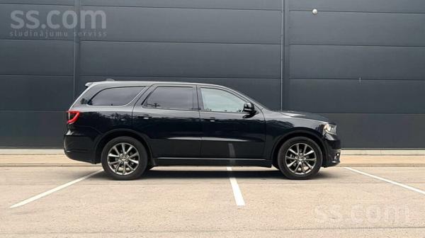 Black Dodge Durango 2014 in Riga, with an engine capacity of 3.60 L and mileage of 280 thousand km for 15000 €, photo 8 on AUTOMOTO.COM.LV