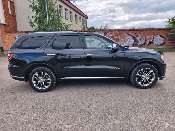 Melns Dodge Durango 2014 Šauļi, ar dzinēja tilpumu 5.70 L un nobraukumu 233 tūkst. km par 15300 €, foto 8 vietnē AUTOMOTO.COM.LV