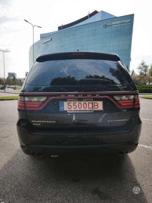 Melns Dodge Durango 2014 Viļņa, ar dzinēja tilpumu 3.60 L un nobraukumu 211 tūkst. km par 15400 €, foto 6 vietnē AUTOMOTO.COM.LV