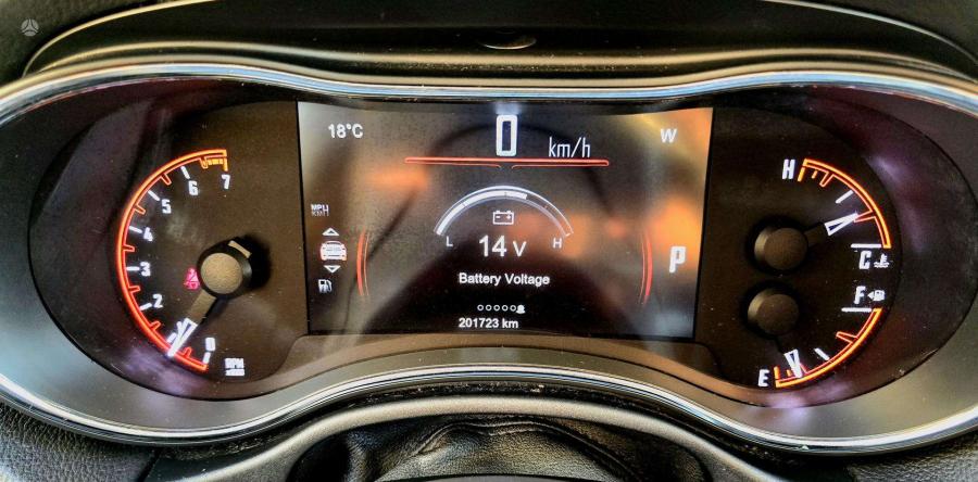 Melns Dodge Durango 2014 Tauragė, ar dzinēja tilpumu 3.60 L un nobraukumu 201 tūkst. km par 12500 €, foto 17 vietnē AUTOMOTO.COM.LV