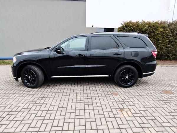 Black Dodge Durango 2015 in Kaunas, with an engine capacity of 3.60 L and mileage of 229 thousand km for 12200 €, photo 2 on AUTOMOTO.COM.LV