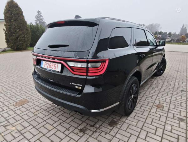 Black Dodge Durango 2015 in Kaunas, with an engine capacity of 3.60 L and mileage of 229 thousand km for 12200 €, photo 5 on AUTOMOTO.COM.LV