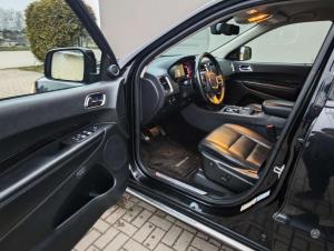 Black Dodge Durango 2015 in Kaunas, with an engine capacity of 3.60 L and mileage of 229 thousand km for 12200 €, photo 10 on AUTOMOTO.COM.LV