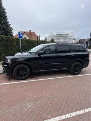 Black Dodge Durango 2015 in Klaipeda, with an engine capacity of 3.60 L and mileage of 256 thousand km for 12200 €, photo 5 on AUTOMOTO.COM.LV