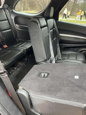 Black Dodge Durango 2015 in Klaipeda, with an engine capacity of 3.60 L and mileage of 256 thousand km for 12200 €, photo 10 on AUTOMOTO.COM.LV