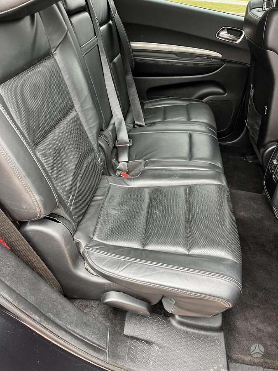 Black Dodge Durango 2015 in Klaipeda, with an engine capacity of 3.60 L and mileage of 256 thousand km for 12200 €, photo 11 on AUTOMOTO.COM.LV
