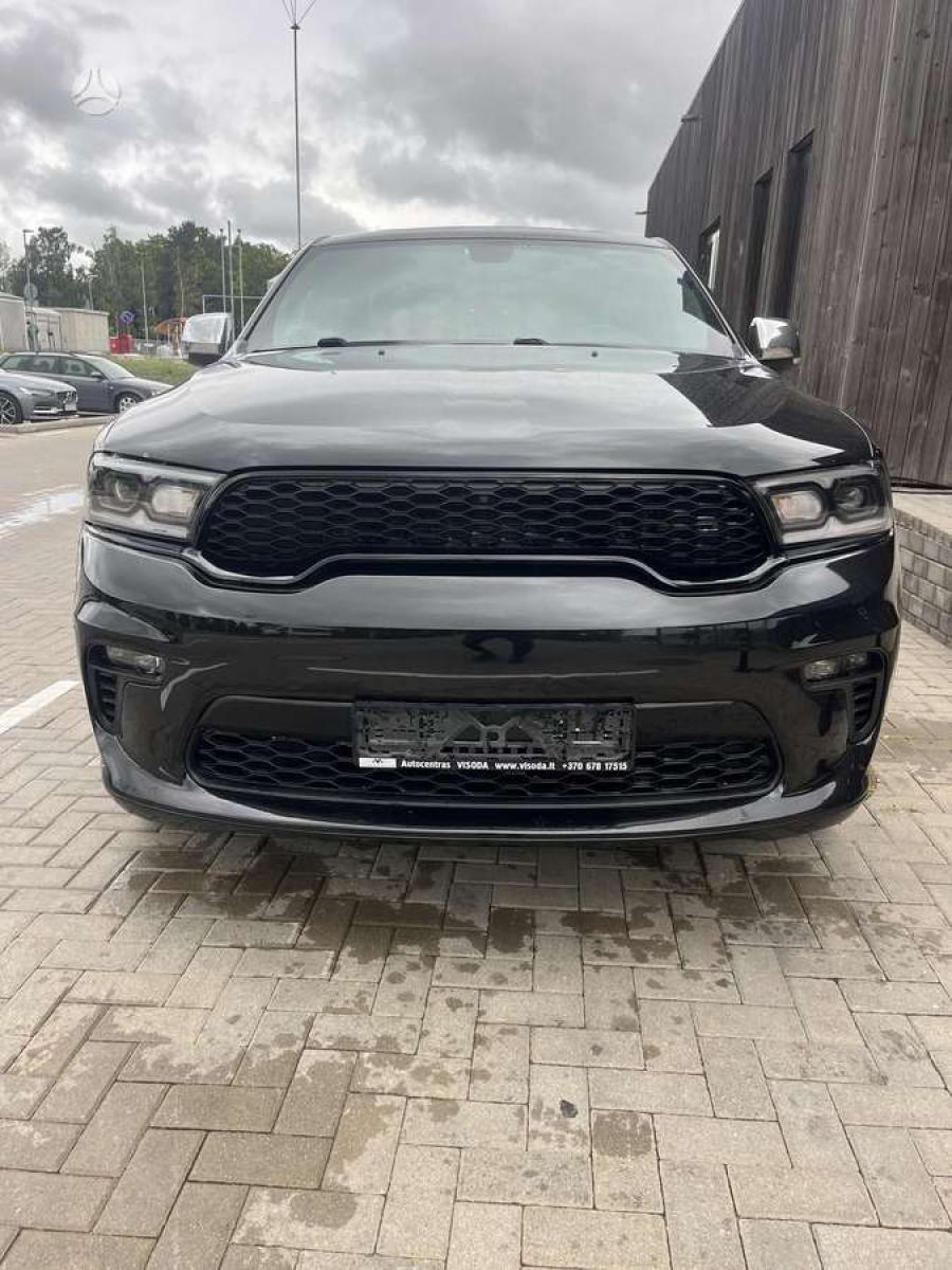 Melns Dodge Durango 2015 Klaipėda, ar dzinēja tilpumu 5.65 L un nobraukumu 280 tūkst. km par 13500 €, foto 1 vietnē AUTOMOTO.COM.LV