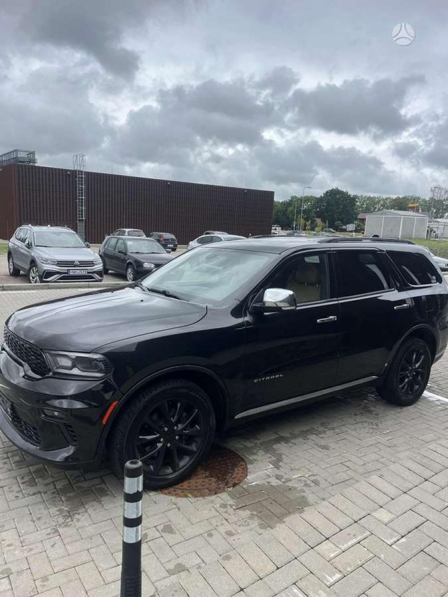 Melns Dodge Durango 2015 Klaipėda, ar dzinēja tilpumu 5.65 L un nobraukumu 280 tūkst. km par 13500 €, foto 5 vietnē AUTOMOTO.COM.LV