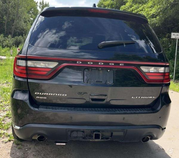 Black Dodge Durango 2015 in Kretinga, with an engine capacity of 3.60 L and mileage of 270 thousand km for 12500 €, photo 7 on AUTOMOTO.COM.LV