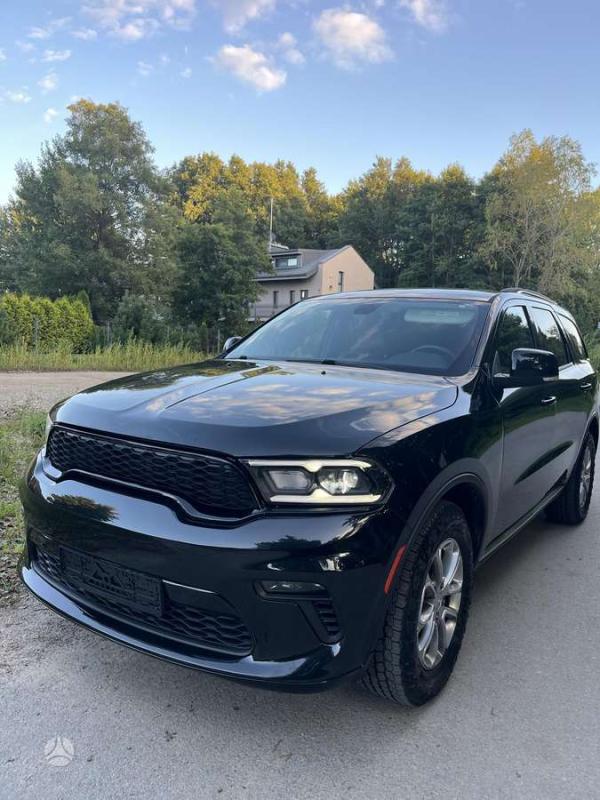 Black Dodge Durango 2015 in Kretinga, with an engine capacity of 3.60 L and mileage of 260 thousand km for 12900 €, photo 7 on AUTOMOTO.COM.LV