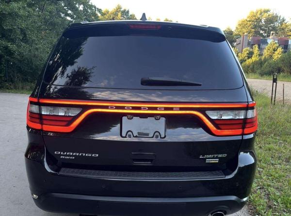 Black Dodge Durango 2015 in Kretinga, with an engine capacity of 3.60 L and mileage of 260 thousand km for 12900 €, photo 11 on AUTOMOTO.COM.LV