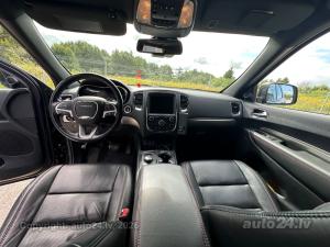 Black Dodge Durango 2015 in Tallinn, with an engine capacity of 5.70 L and mileage of 201 thousand km for 19000 €, photo 6 on AUTOMOTO.COM.LV