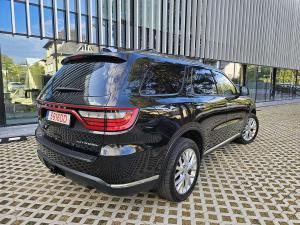 Black Dodge Durango 2015 in Kaunas, with an engine capacity of 5.65 L and mileage of 161 thousand km for 15500 €, photo  on AUTOMOTO.COM.LV