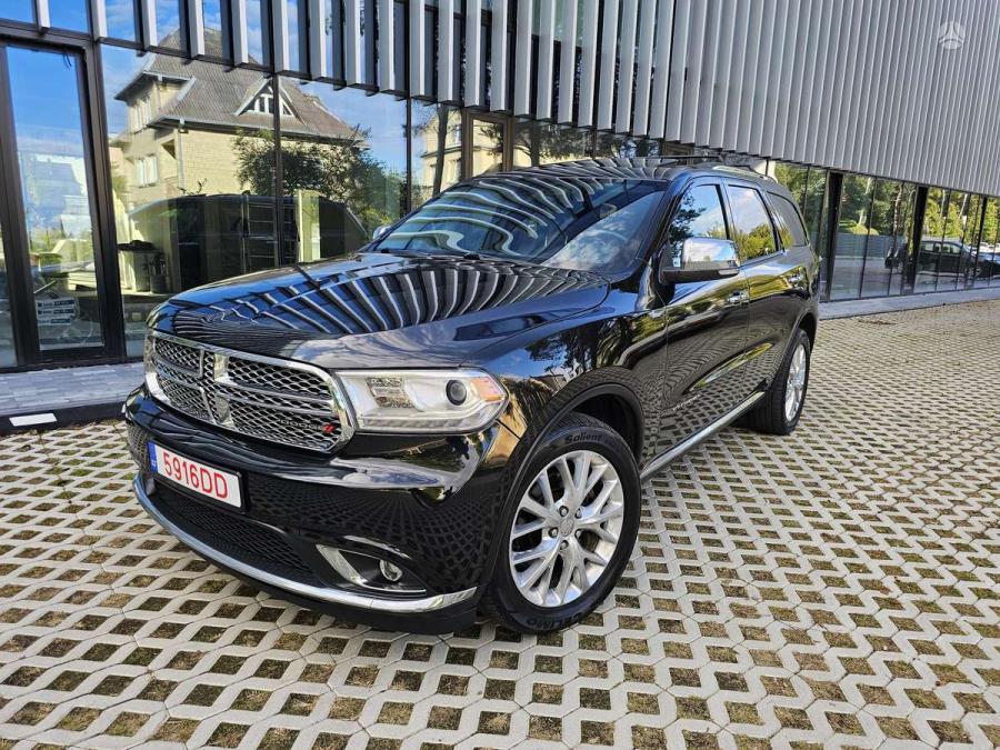 Black Dodge Durango 2015 in Kaunas, with an engine capacity of 5.65 L and mileage of 161 thousand km for 15500 €, photo 5 on AUTOMOTO.COM.LV