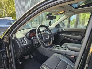 Black Dodge Durango 2015 in Kaunas, with an engine capacity of 5.65 L and mileage of 161 thousand km for 15500 €, photo 18 on AUTOMOTO.COM.LV