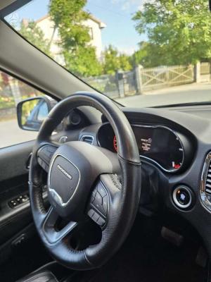 Black Dodge Durango 2015 in Kaunas, with an engine capacity of 5.65 L and mileage of 161 thousand km for 15500 €, photo 20 on AUTOMOTO.COM.LV