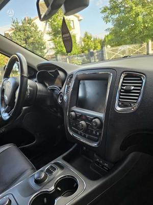 Black Dodge Durango 2015 in Kaunas, with an engine capacity of 5.65 L and mileage of 161 thousand km for 15500 €, photo 21 on AUTOMOTO.COM.LV