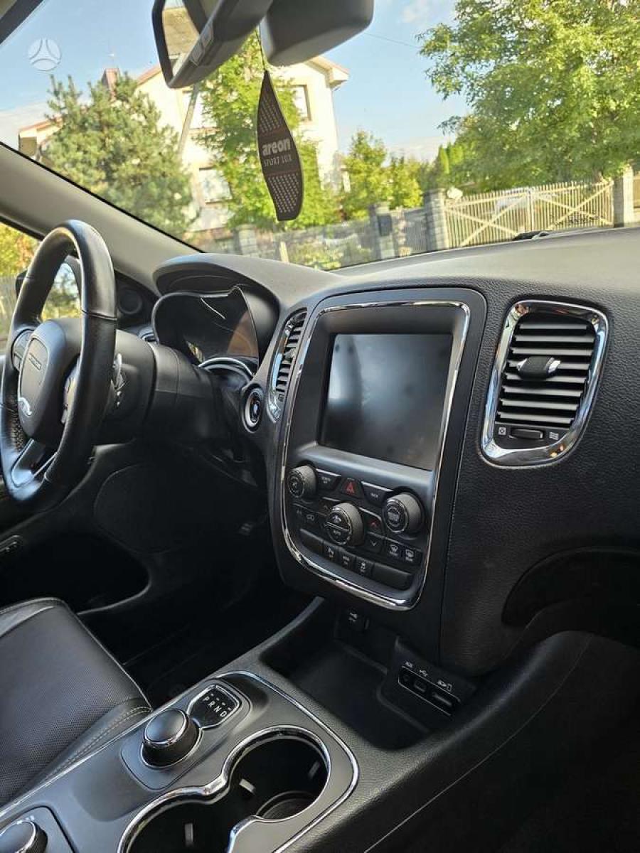 Black Dodge Durango 2015 in Kaunas, with an engine capacity of 5.65 L and mileage of 161 thousand km for 15500 €, photo 21 on AUTOMOTO.COM.LV