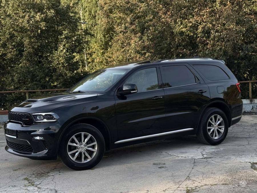 Melns Dodge Durango 2015 Viļņa, ar dzinēja tilpumu 3.60 L un nobraukumu 226 tūkst. km par 15800 €, foto 13 vietnē AUTOMOTO.COM.LV