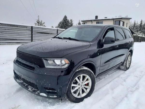 Black Dodge Durango 2016 in Kaunas, with an engine capacity of 3.60 L and mileage of 190 thousand km for 15700 €, photo 1 on AUTOMOTO.COM.LV