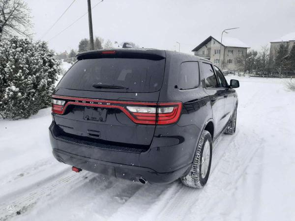 Black Dodge Durango 2016 in Kaunas, with an engine capacity of 3.60 L and mileage of 190 thousand km for 15700 €, photo 8 on AUTOMOTO.COM.LV