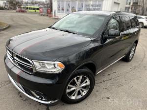 Black Dodge Durango 2016 in Riga, with an engine capacity of 3.60 L and mileage of 172 thousand km for 18990 €, photo 7 on AUTOMOTO.COM.LV